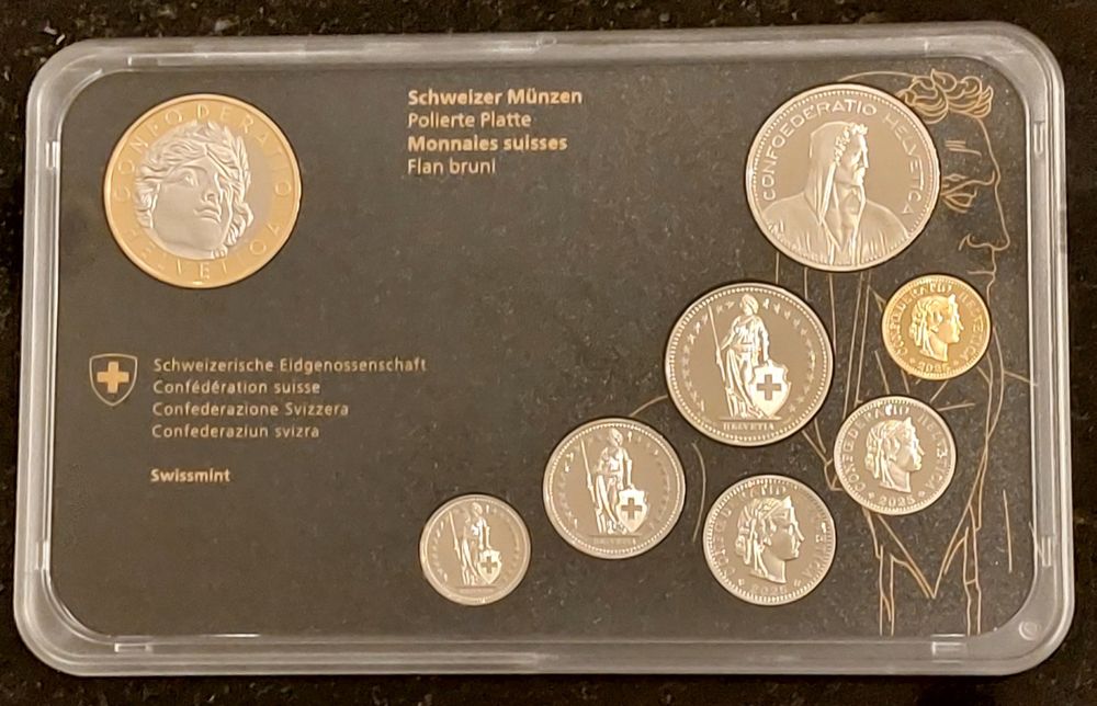 CH - Münzsatz 2025 pp (Neu (gemäss Beschreibung)) in Arch für CHF 125 – mit Lieferung auf ...
