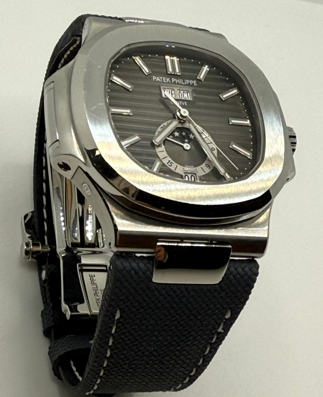 Patek Philippe Nautilus Annual Calendar 5726A-001 Unpolished (Gebraucht ...