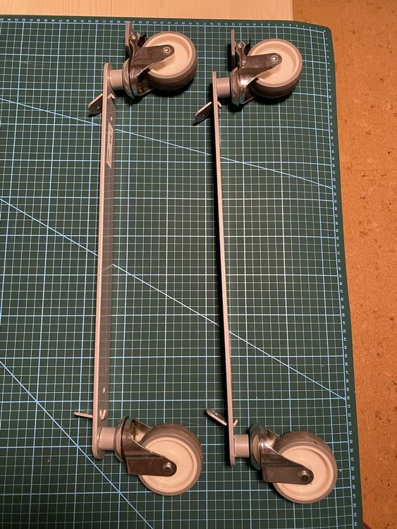IKEA Kallax Rollen/Räder (Gebraucht) in Luthern für CHF 17 – nur ...