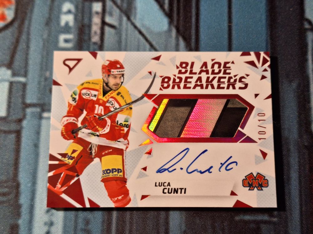 Sportzoo Signed Blade Breakers EHC Bienne Luca Cunti /10 (Neu (gemäss ...
