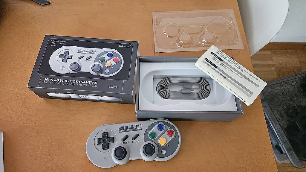 SF30 Pro Controller 8bitdo (SN30) selten (Gebraucht) in Ebmatingen für ...