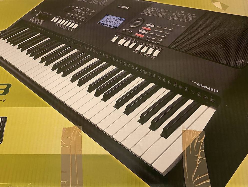 Keyboard - Yamaha PSR E423 (Gebraucht) in Oberwangen TG für CHF 100 ...