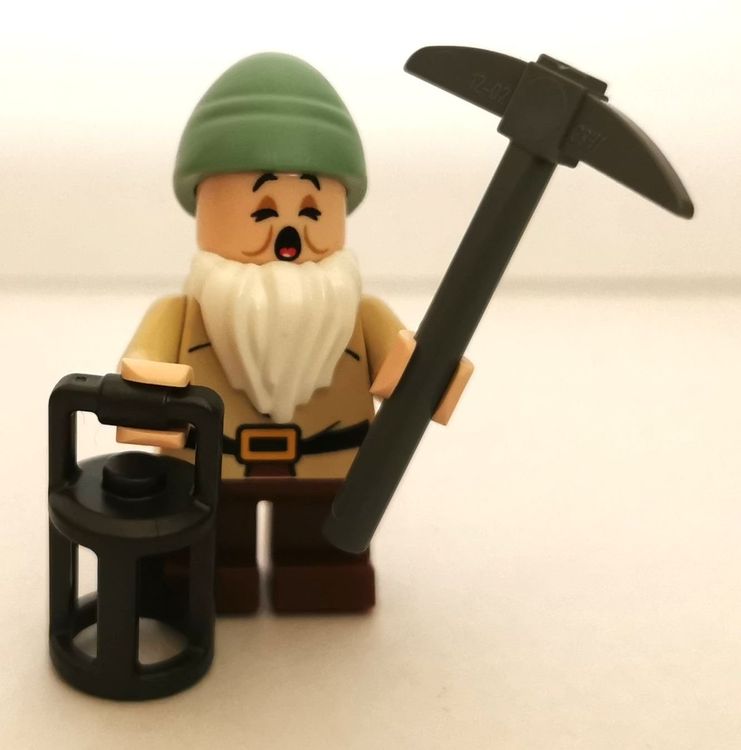 Lego Disney Minifigur Sleepy aus 43242 - dis158 Neu (Neu und ...