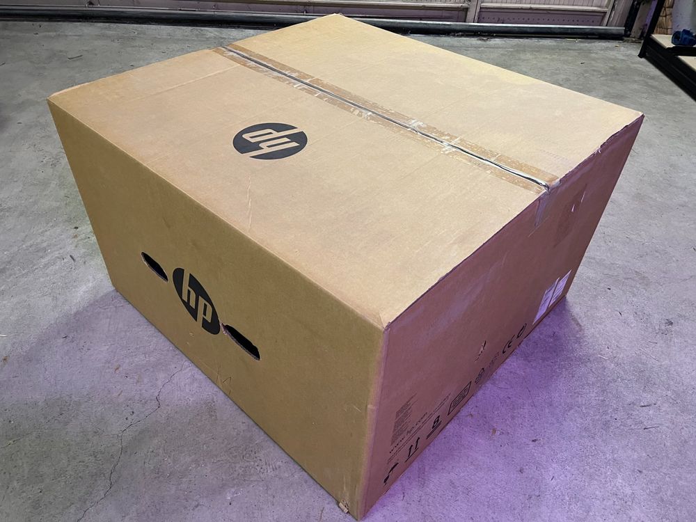 HP M750 / CP5525 / M775 3 x Zusatzfach + Unterstand, CE725A (Neu und ...