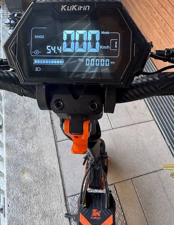 Kraftvoller KuKirin G2 Max E-Scooter - Top Zustand! (Gebraucht) in Läufelfingen für CHF 900 ...