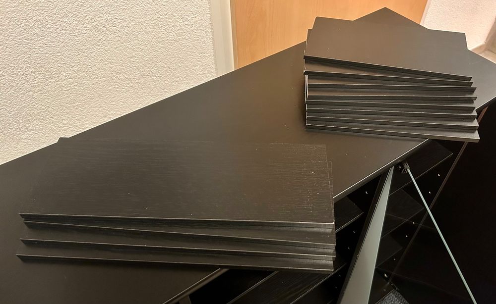 Gestell für DVDs, Taschenbücher, etc. | Kaufen auf Ricardo