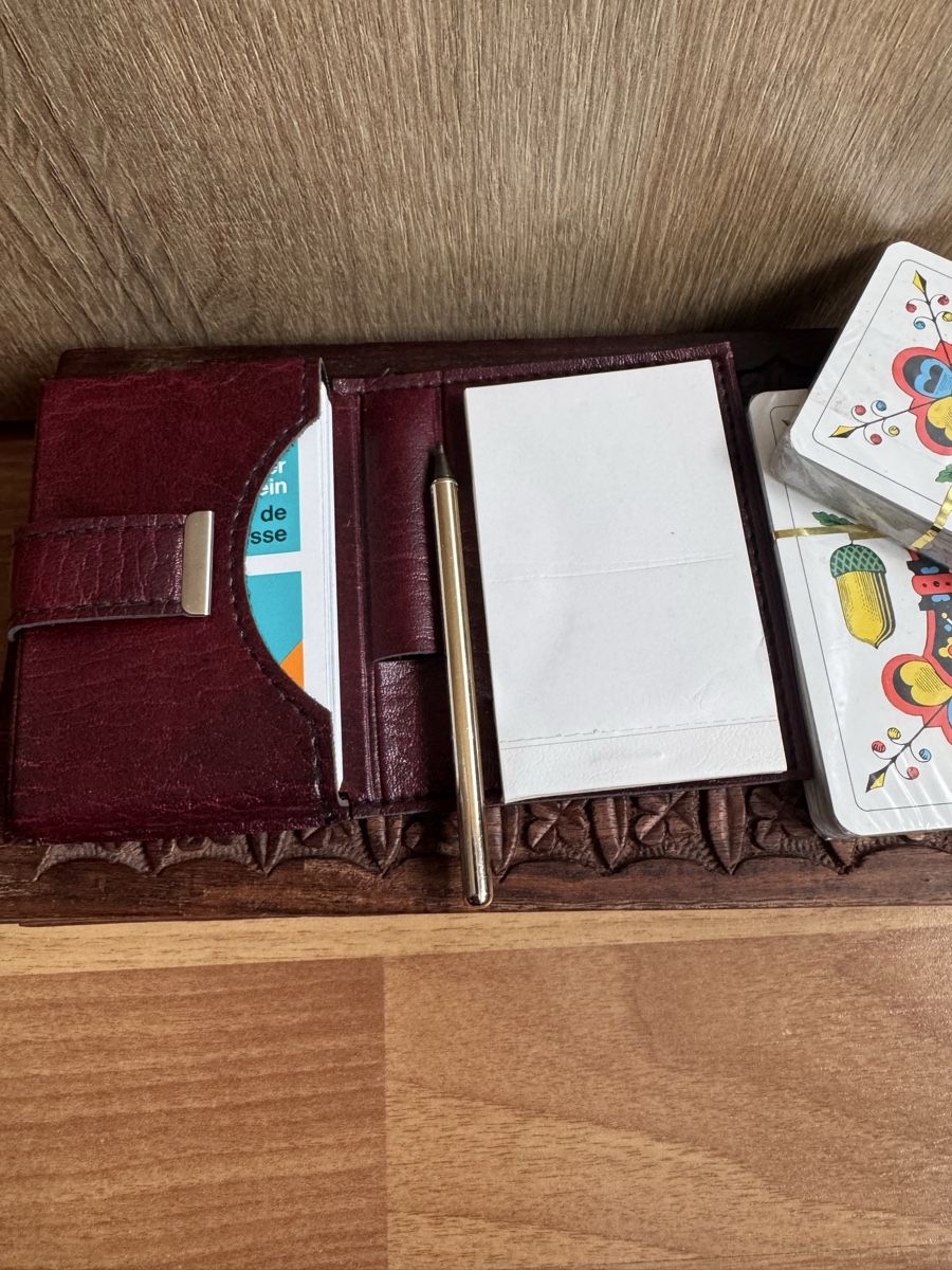 Jeu de Jass classique Suisse + étui en cuir bordeaux (Neuf avec ...