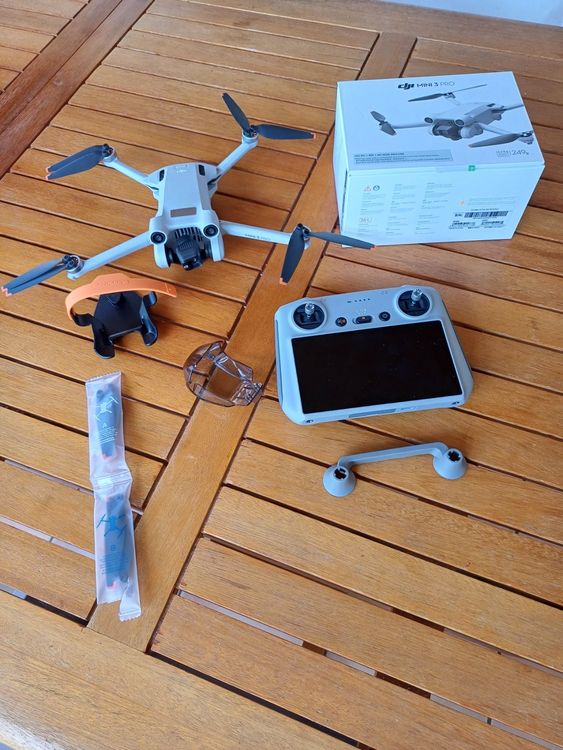 DJI Mini 3 pro und RC Controller (Gebraucht) in Sedrun für CHF 420 ...