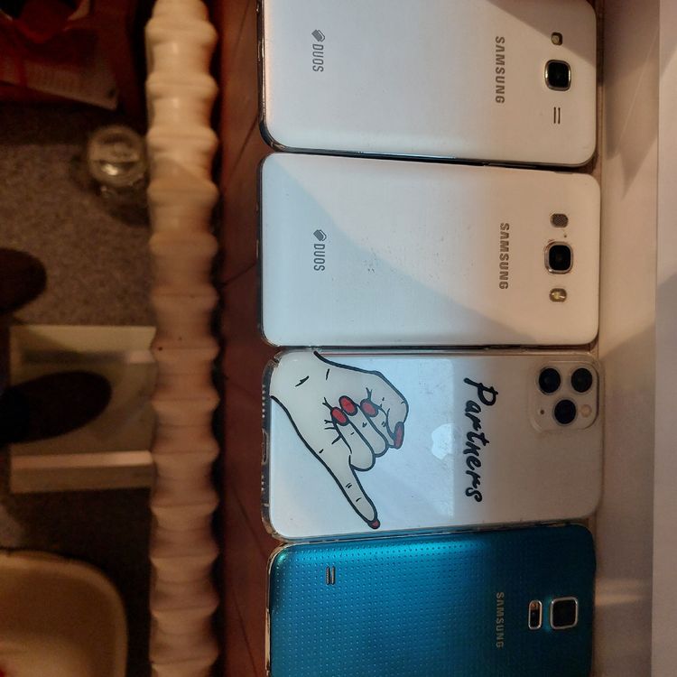 4 Samsung Handy | Kaufen auf Ricardo