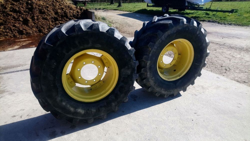 Kompletträder 540/65 R24 Ab 1.-! (Gebraucht) in Vinelz für CHF 211 ...