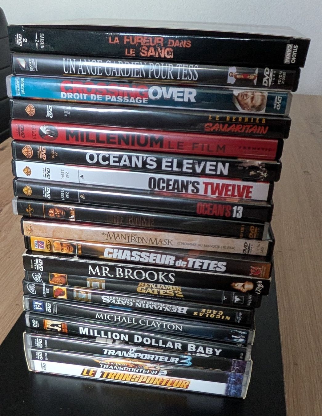 Lot de -20- DVD de films d'action et/ou thrillers (D'occasion) à ...