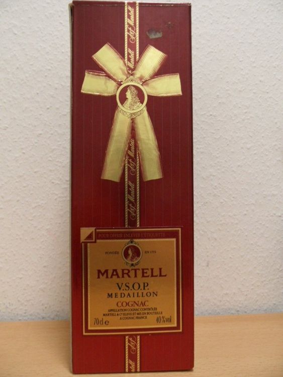 Martell VSOP Medaillon (Neu und originalverpackt) in Ebikon für CHF 89 – mit Lieferung auf ...