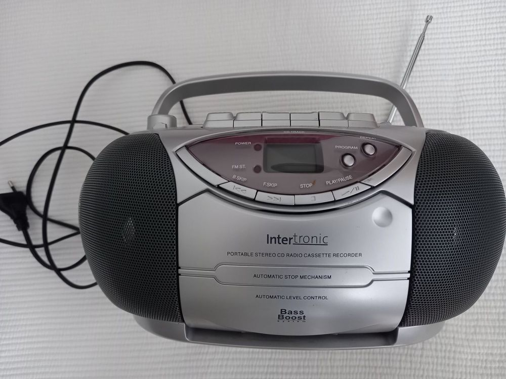 Intertronic - Portable CD Radio Cassette Recorder (Gebraucht) in für ...