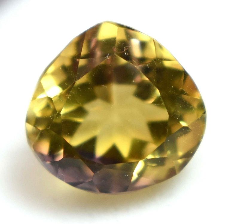 VRAI 5ct + CERTIFICAT AMETRINE Bi color (Neu (gemäss Beschreibung)) in lugnez für CHF 19 – mit ...