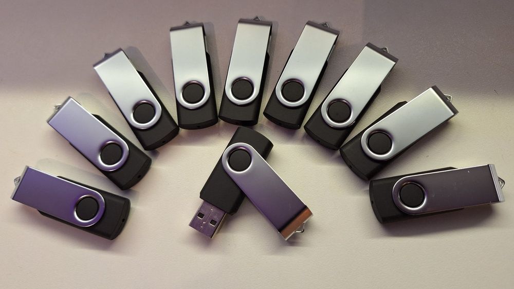 USB Stick | Kaufen auf Ricardo