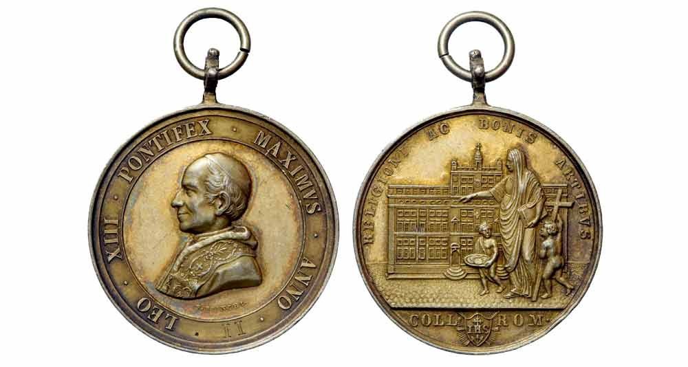 b- Rom, Leo XIII., Silbermedaille (1879) AN II Schulpreis (Usato) a Chiasso per CHF 299 – con ...