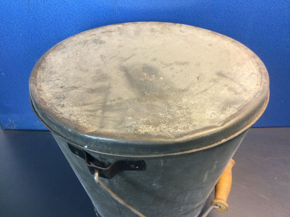 Antiker Blech Kessel mit Holzhandgriff für Deko (Gebraucht) in Wangen ...