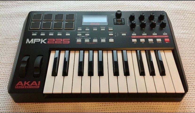Akai MPK 225 | Kaufen auf Ricardo