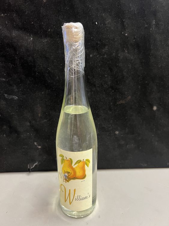 ANCIENNE BOUTEILLE DE WILLIAM’S SUISSE 🇨🇭 (Gebraucht) in Genève für CHF ...