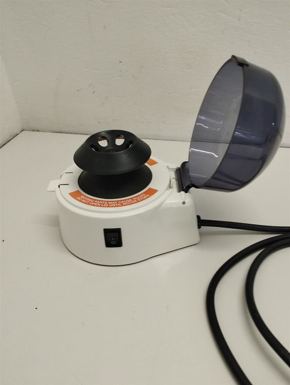 Carl Roth Micro Centrifuge (Gebraucht) in Niederdorf für CHF 50 – mit ...