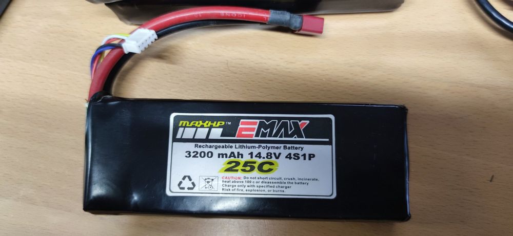 Lipo EMAX 3200 mAh 14,8 V 4S1P 25 C (Neu und originalverpackt) in ...