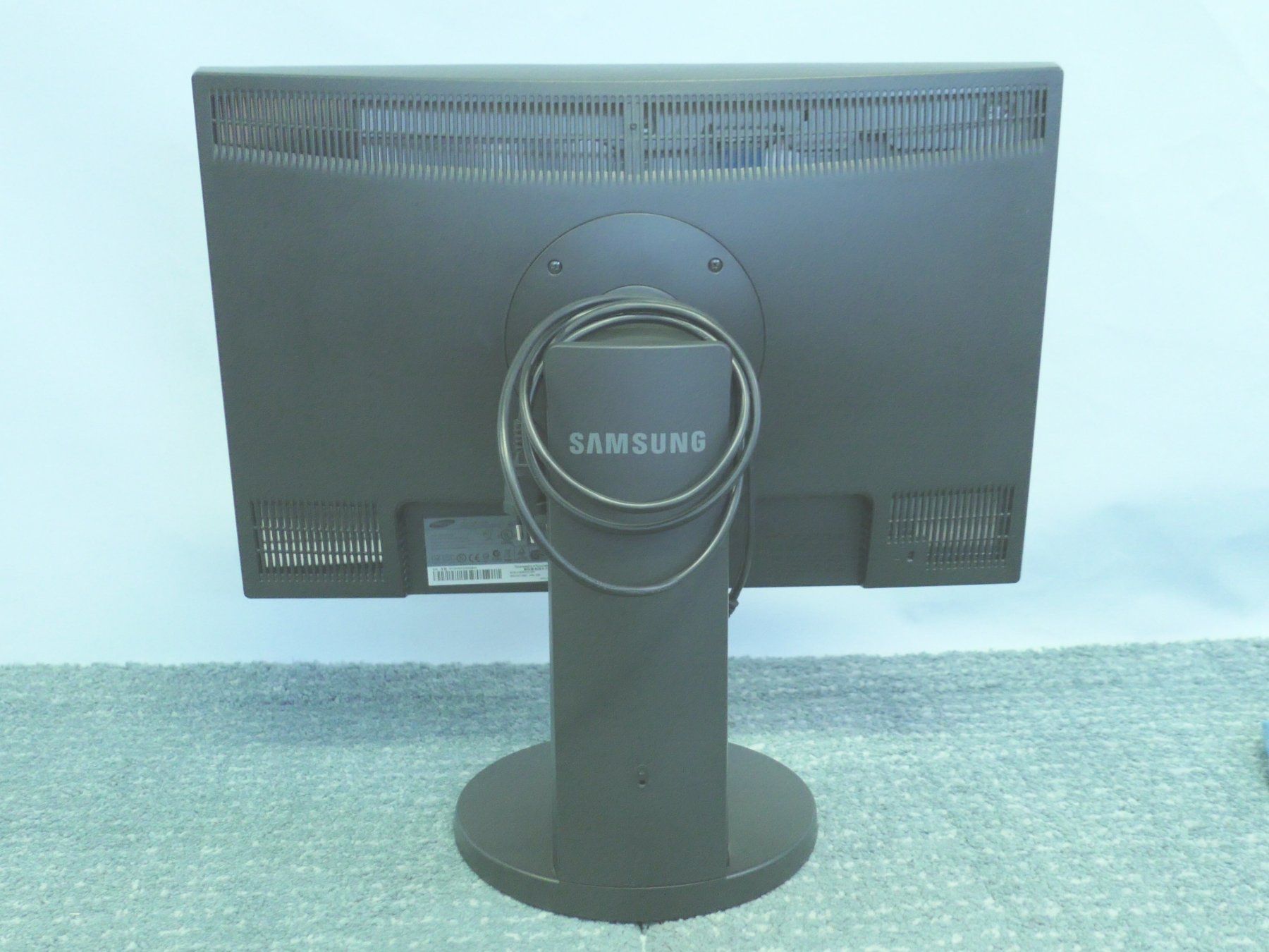SAMSUNG LCD-GAMING MONITOR 2443BW CODE: LS24MY KABC/EDC (Gebraucht) in ...