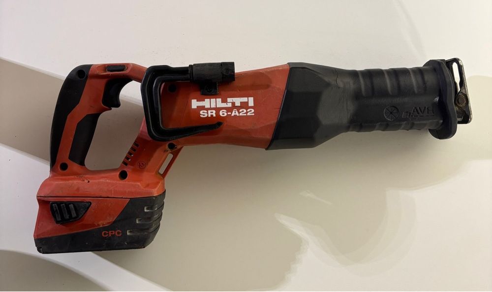 Scie Sabre/Akku-Säbelsäge Hilti SR 6 A22 (Gebraucht) in Echallens für CHF 400 – mit Lieferung ...