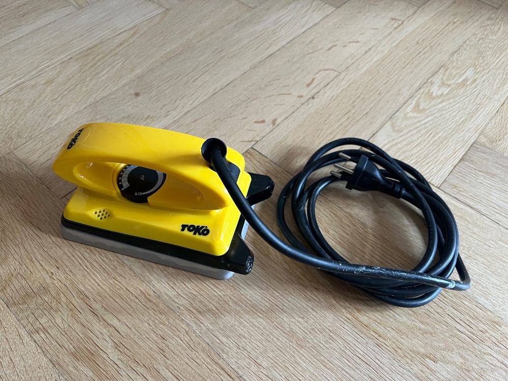 Toko T8 Waxeisen 800 Watt (Gebraucht) in Amriswil für CHF 36 – mit ...