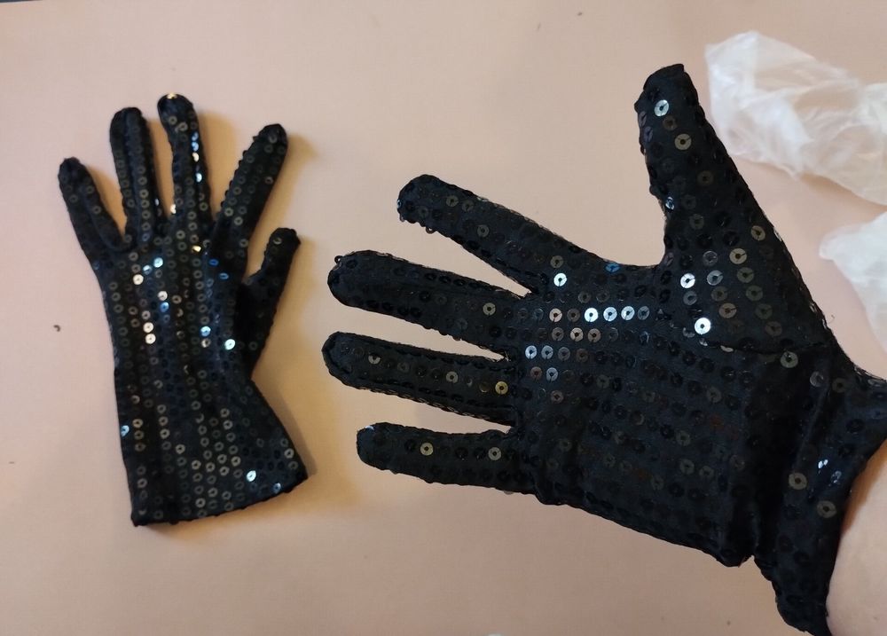 5x schwarze Paillettenhandschuhe für den Auftritt (Neu und originalverpackt) in Lausanne für CHF ...