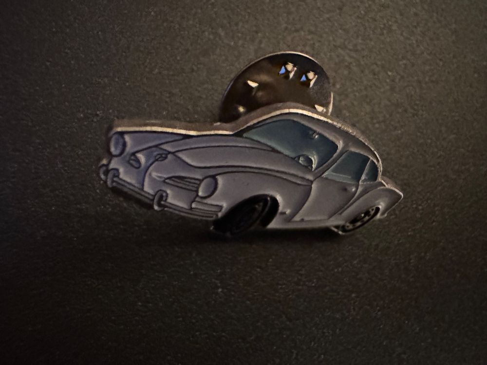 Pin Truck Auto Wagen Bus (Gebraucht) in Galgenen für CHF 2 – mit ...