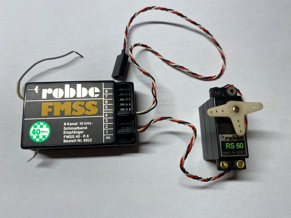 Robbe Empfänger plus Servo | Kaufen auf Ricardo