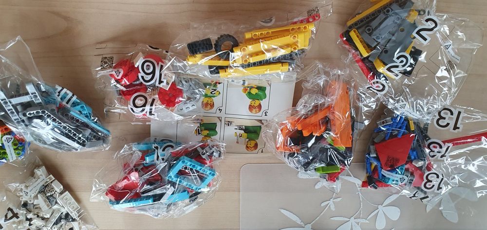 LEGO FIRST® LEGO® League Challenge Season Superpowered | Kaufen auf Ricardo