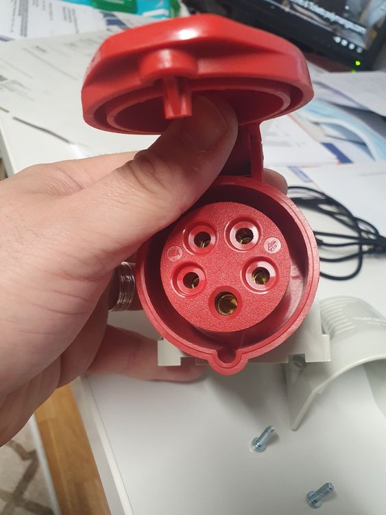 CEE 16A 5P 400V Steckdose Wandsteckdose Typ110 Walther (Gebraucht) in ...
