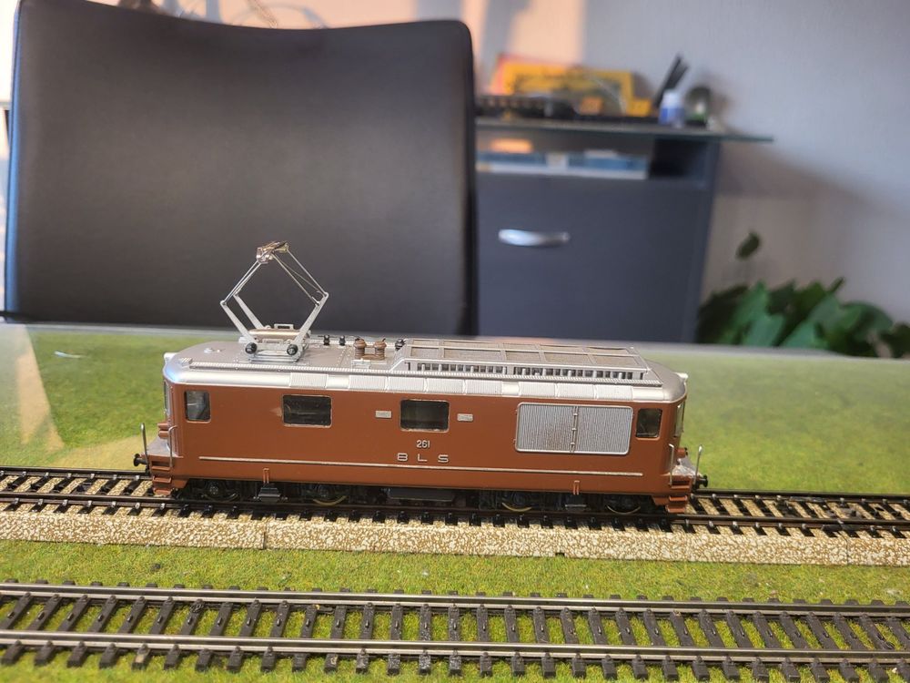 Hag 180 Re4/4 261 BLS ESU MFX V5 AC Digital | Kaufen auf Ricardo