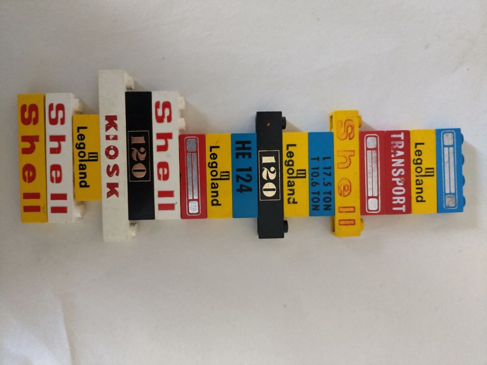 Lego div bedruckte Steine ua Shell, 120, Legoland, Kiosk (Gebraucht) in Kölliken für CHF 5.5 ...
