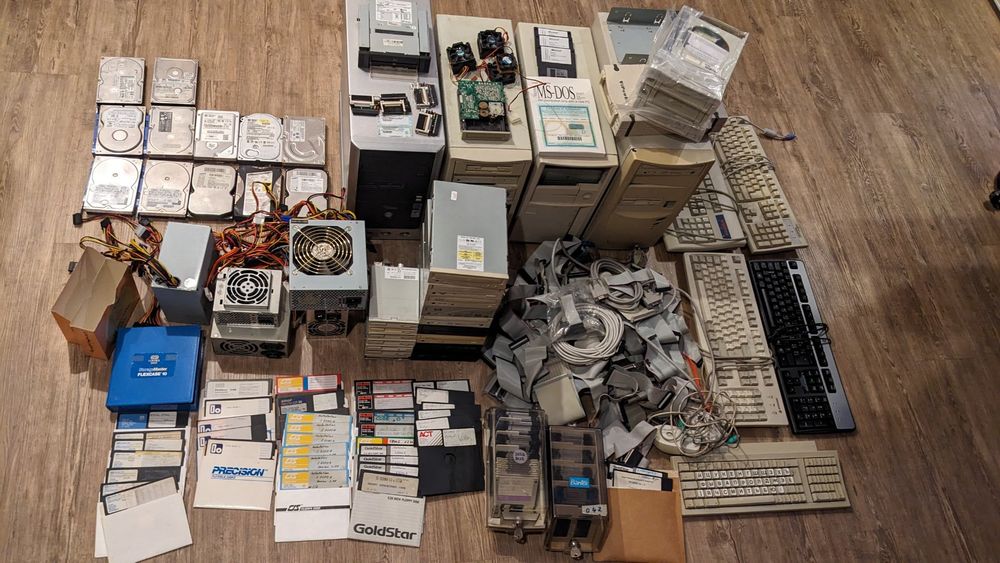 Retro PC Lagerauflösung (Gebraucht) in Bad Ragaz für CHF 156 – nur ...