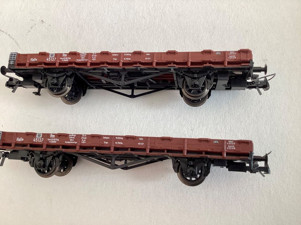 Roco, 2 x Rungenwagen Rm. Halle 45137 | Kaufen auf Ricardo