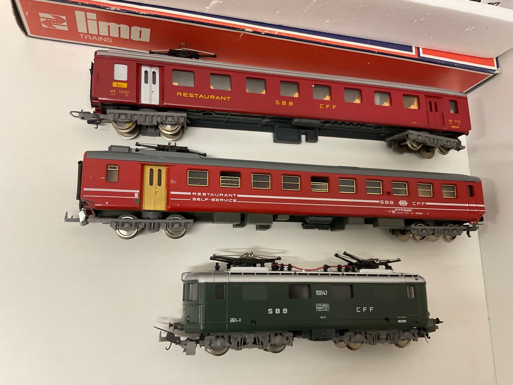 Konvolut an Lima Re4/4 SBB und Personenwagen H0 Bespielt (Gebraucht) in ...