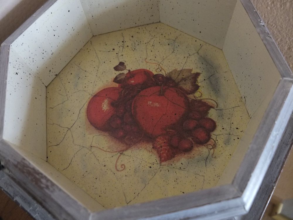 grosse achteckige Schalle aus Holz Shabby | Kaufen auf Ricardo