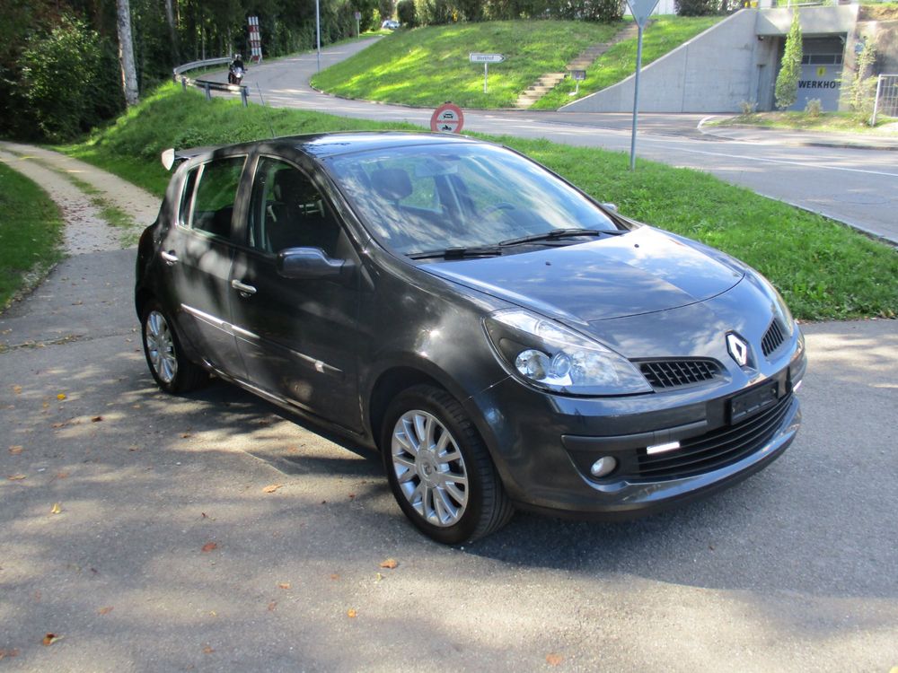 Renault Clio 2.0 16V frisch ab MFK (Gebraucht) in Riedholz für CHF 5200 ...