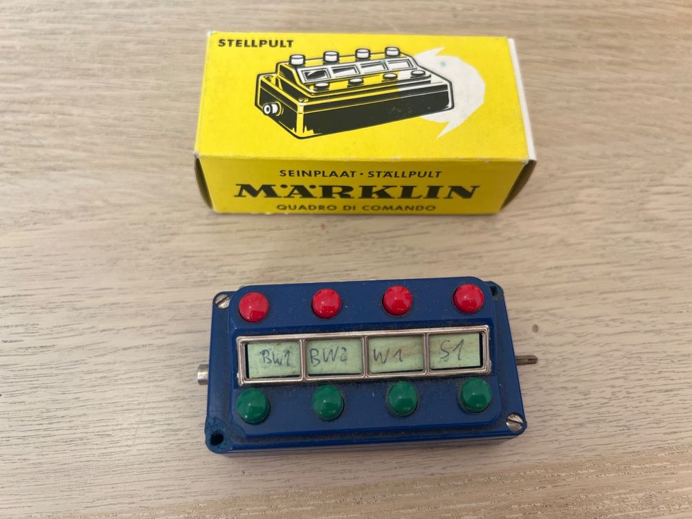 Märklin 7072 Stellpult (4) (Gebraucht) in St-Aubin-Sauges für CHF 8 ...