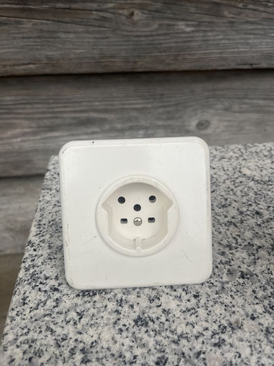 alte UP TYP15 Steckdose (Gebraucht) in Tägerig für CHF 1 – mit ...
