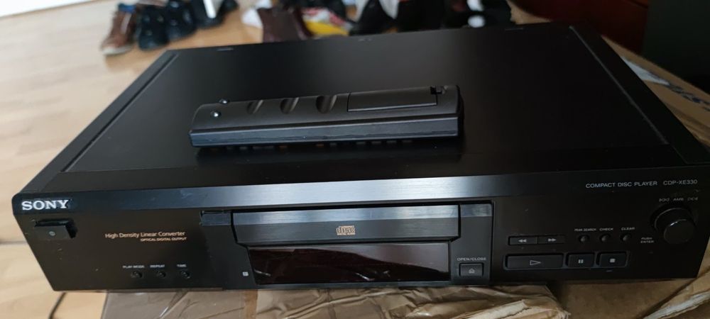 Sony CD Player CDP XE 330 (Gebraucht) in Meggen für CHF 79 – mit ...