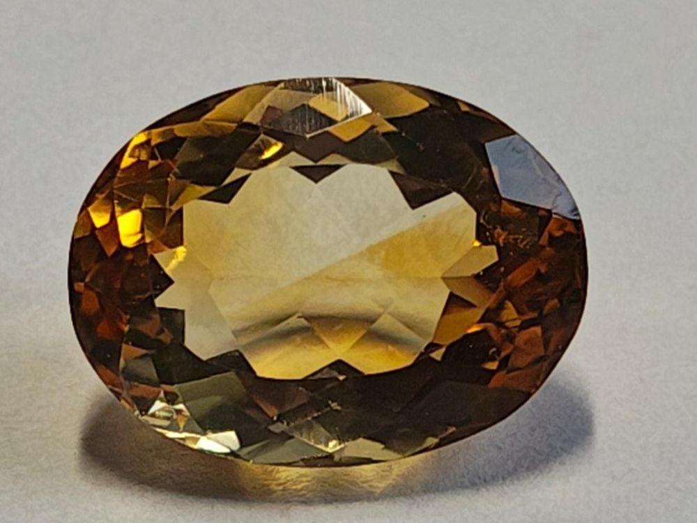 Citrine AAA ovale 16 x 12 mm / 9.90 cts (Neu (gemäss Beschreibung)) in ...