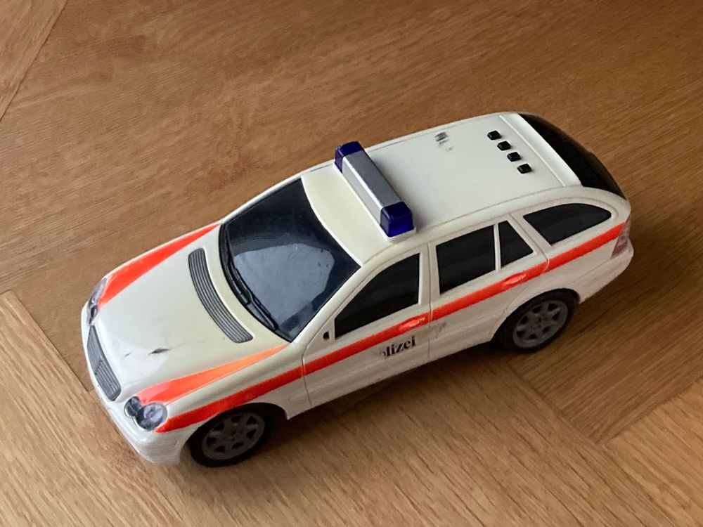 Polizeiauto (Gebraucht) in Winterthur für CHF 1 – mit Lieferung auf ...