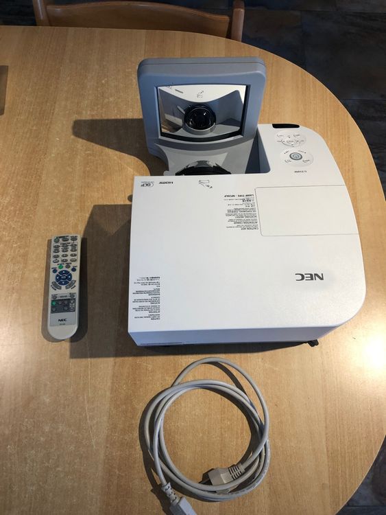 Beamer NEC U310W courte focale 3,100 Lumens + Support mural | Kaufen ...