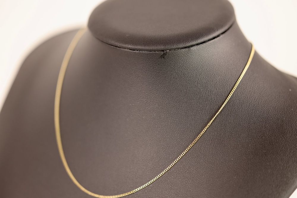 Gold Hals Kette aus 14 Karat / 585 Gold (Gebraucht) in Bellach für CHF 190 – mit Lieferung auf ...