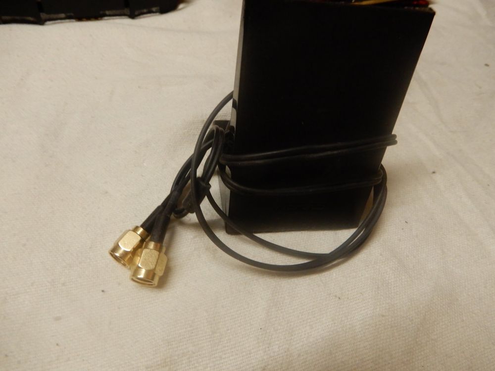 Asus RP-AC52 WLAN Repeater, Schwarz! ohne Karte (Defekt) in Worben für ...