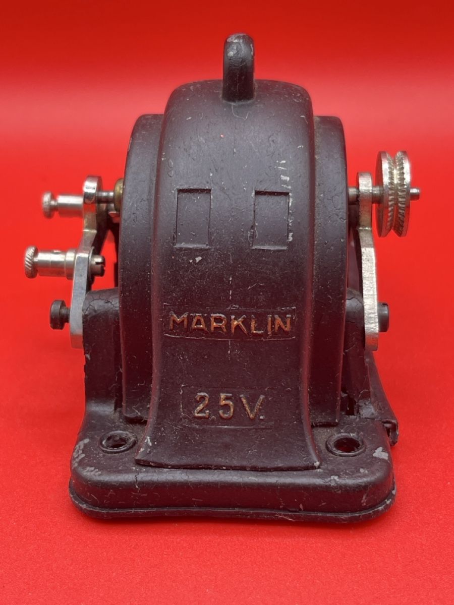 Märklin Dynamo (Gebraucht) in Root für CHF 21 – mit Lieferung auf ...