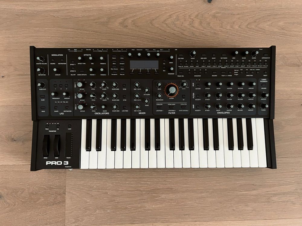Sequential Pro 3 Mono- oder Paraphoner Hybrid-Synthesizer (Gebraucht) in für CHF 1130 – mit ...